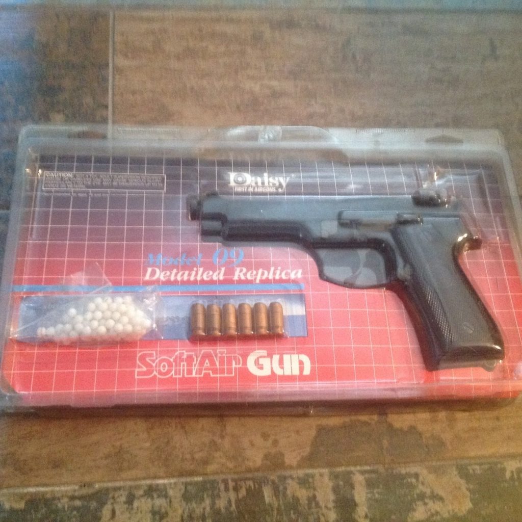 Daisy Model 38 Soft Air Shooting Gun in Sealed Original Package